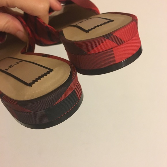 No 21 | Shoes | No 2 Flat Tartan Plaid Mule Slides | Poshmark